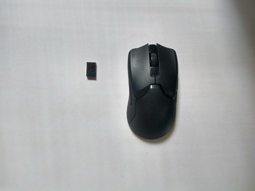 Razer Viper Ultimate Hyperspeed Lightweight Wireless Gaming Mouse – Pak ...