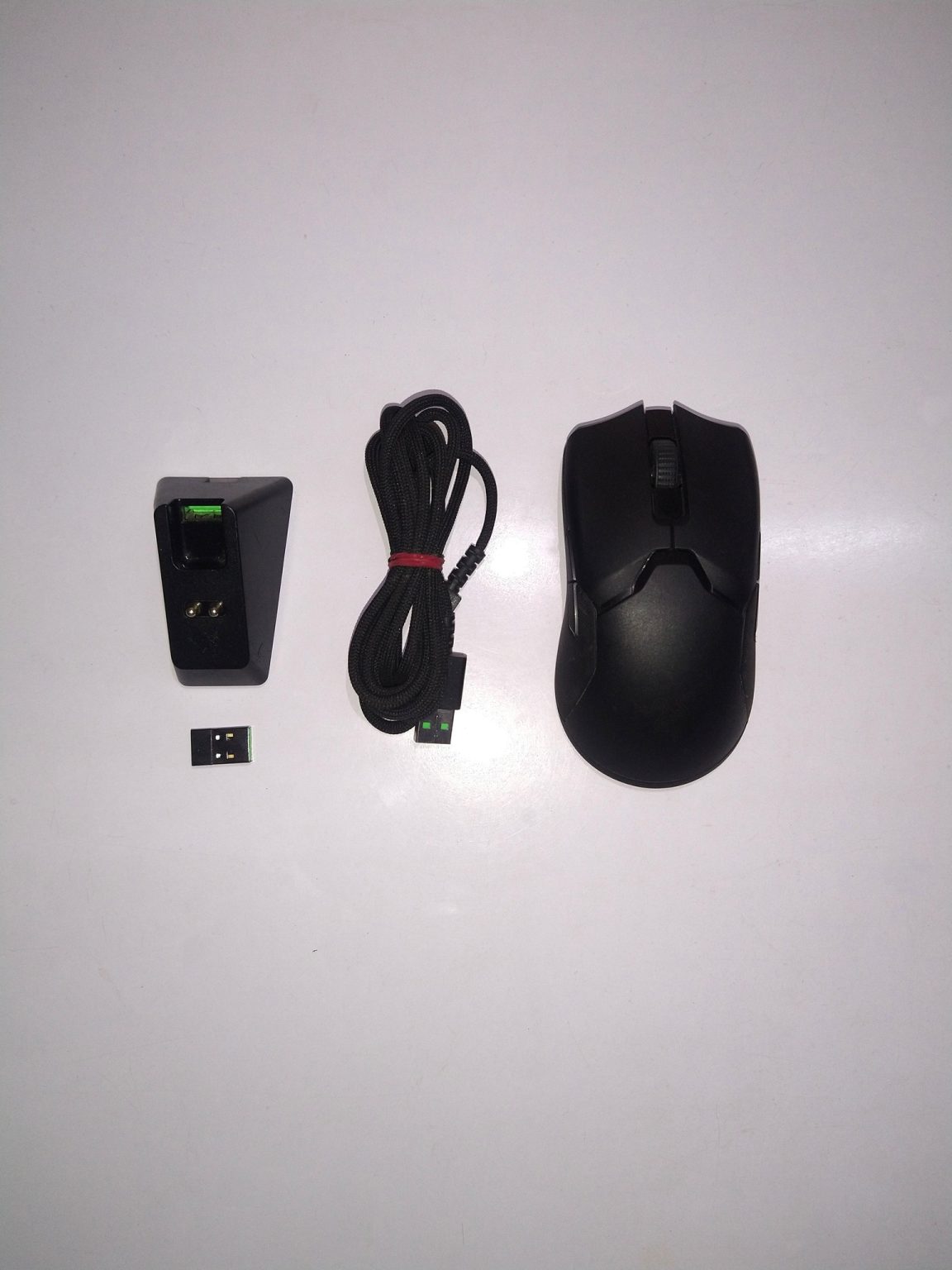 Razer Viper Ultimate Hyperspeed Lightweight Wireless Gaming Mouse – Pak ...