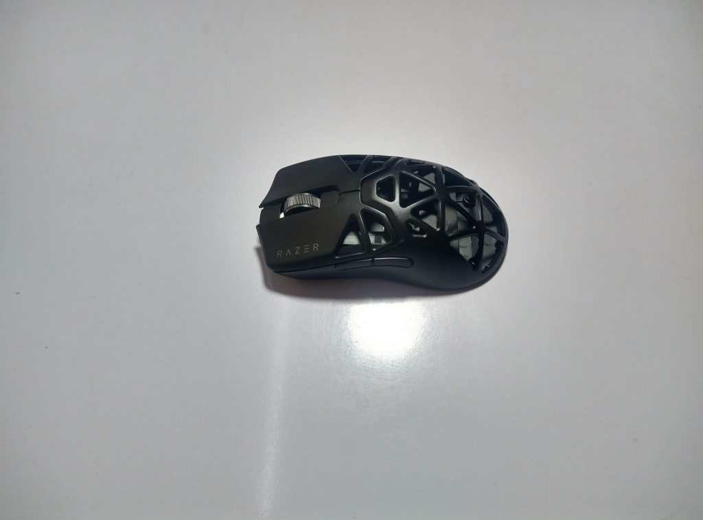 Razer Viper Mini Signature Edition (RAZER EXCLUSIVE) – Pak Gaming Store